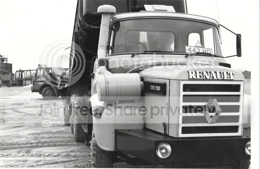 Old Renault Pictures - The Classic Machinery Network