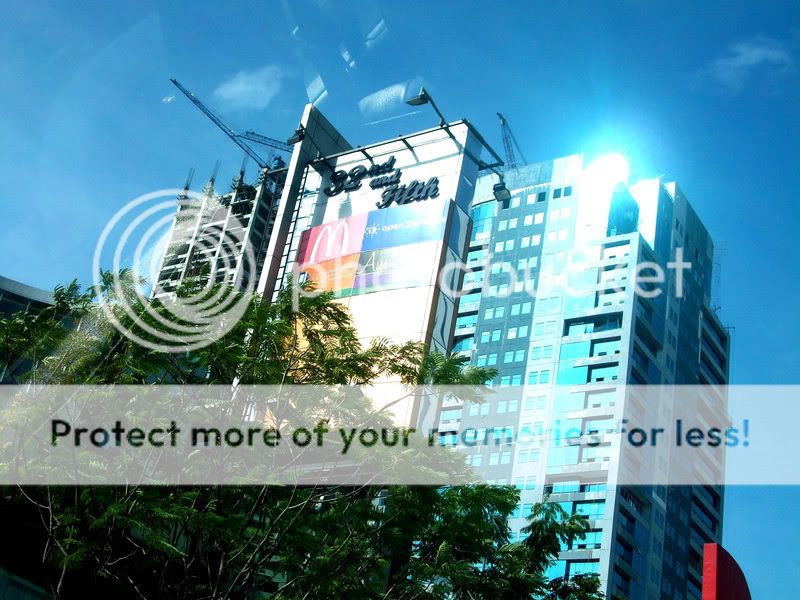 BGC | Fort Legend Towers | 30 fl | Page 4 | SkyscraperCity Forum