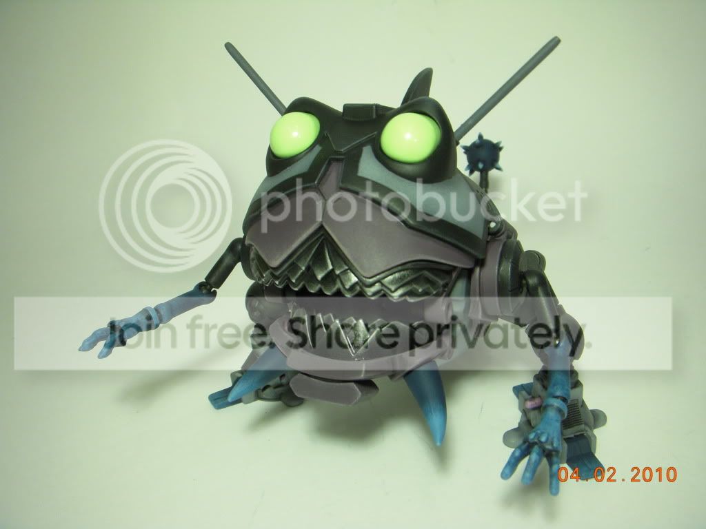 Heavy/Scratch: - Articulated G1 Sharkticon | TFW2005 - The 2005 Boards