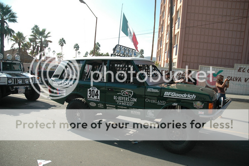 rovers in the baja 1000 | Pirate 4x4